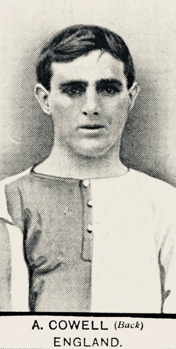 Cowell Arthur Image 2 Blackburn Rovers 1909 - Vintage Footballers