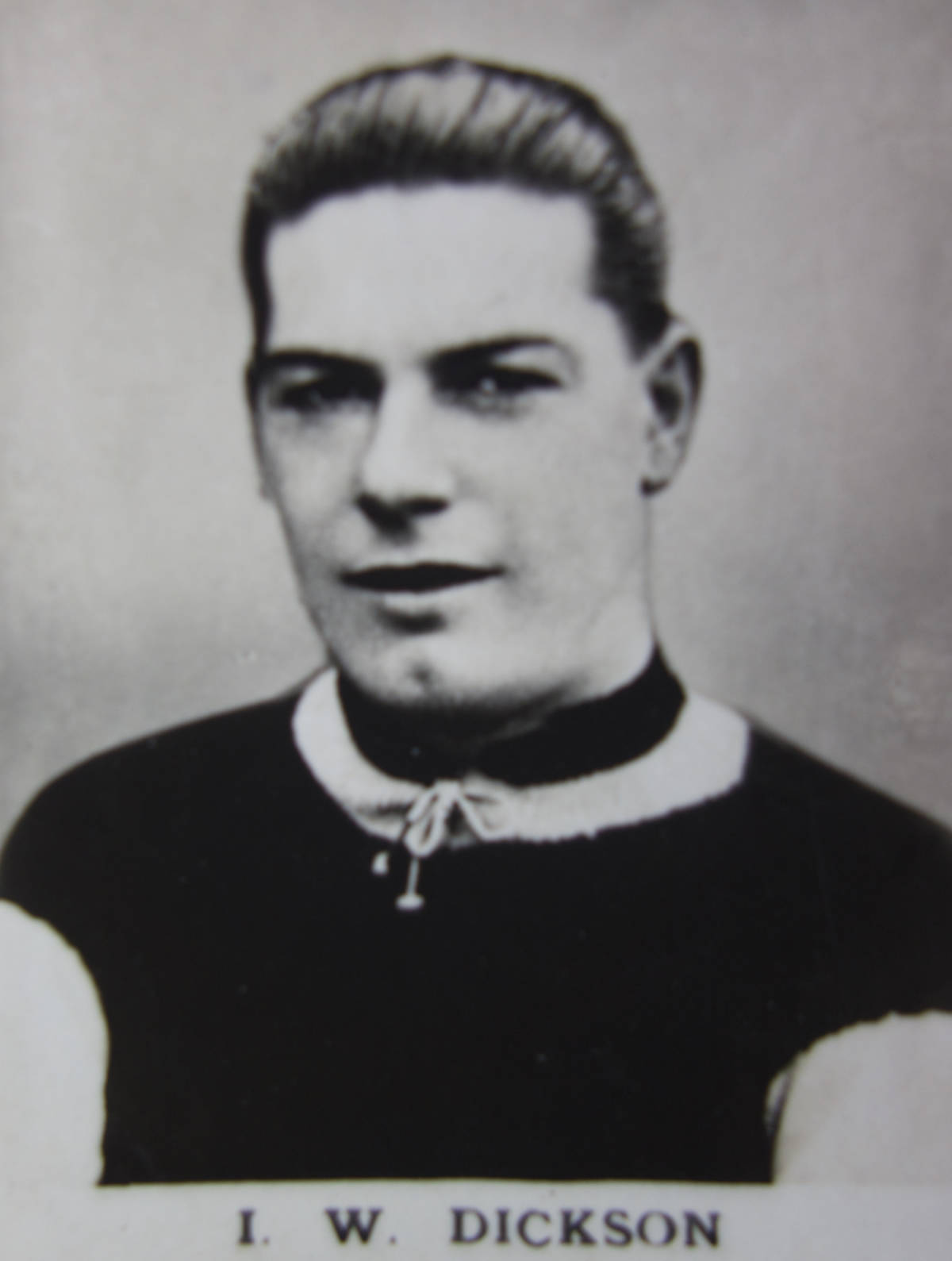 Dickson Ian Image 1 Aston Villa 1922 - Vintage Footballers