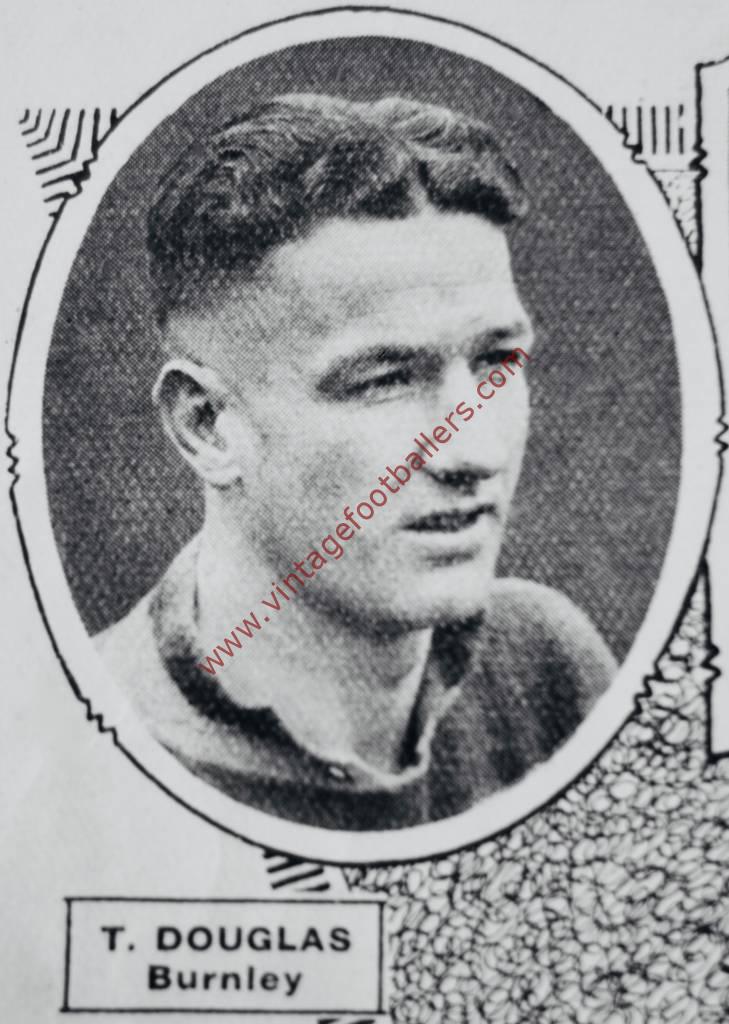 Douglas Tom Image 1 Burnley 1934 - Vintage Footballers