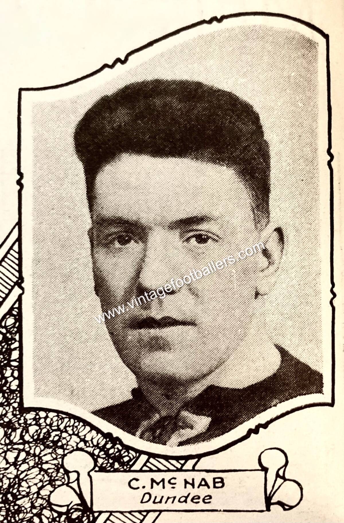 McNab Colin Image 1 Dundee 1928 - Vintage Footballers
