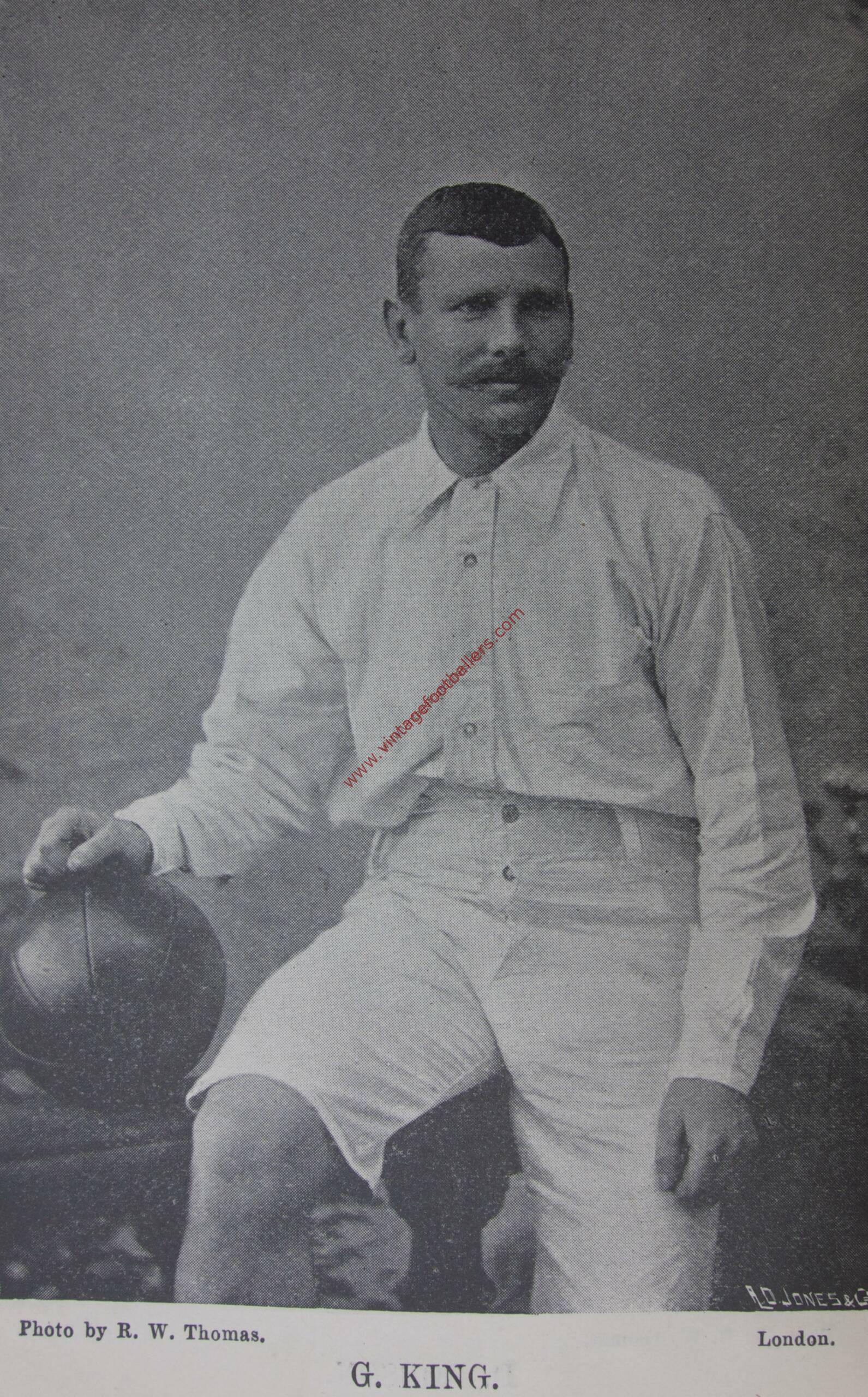 Davis Walter Image 1 Millwall 1914 - Vintage Footballers