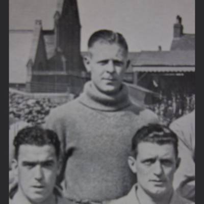 Sagar Ted Image 1 Everton 1933 - Vintage Footballers