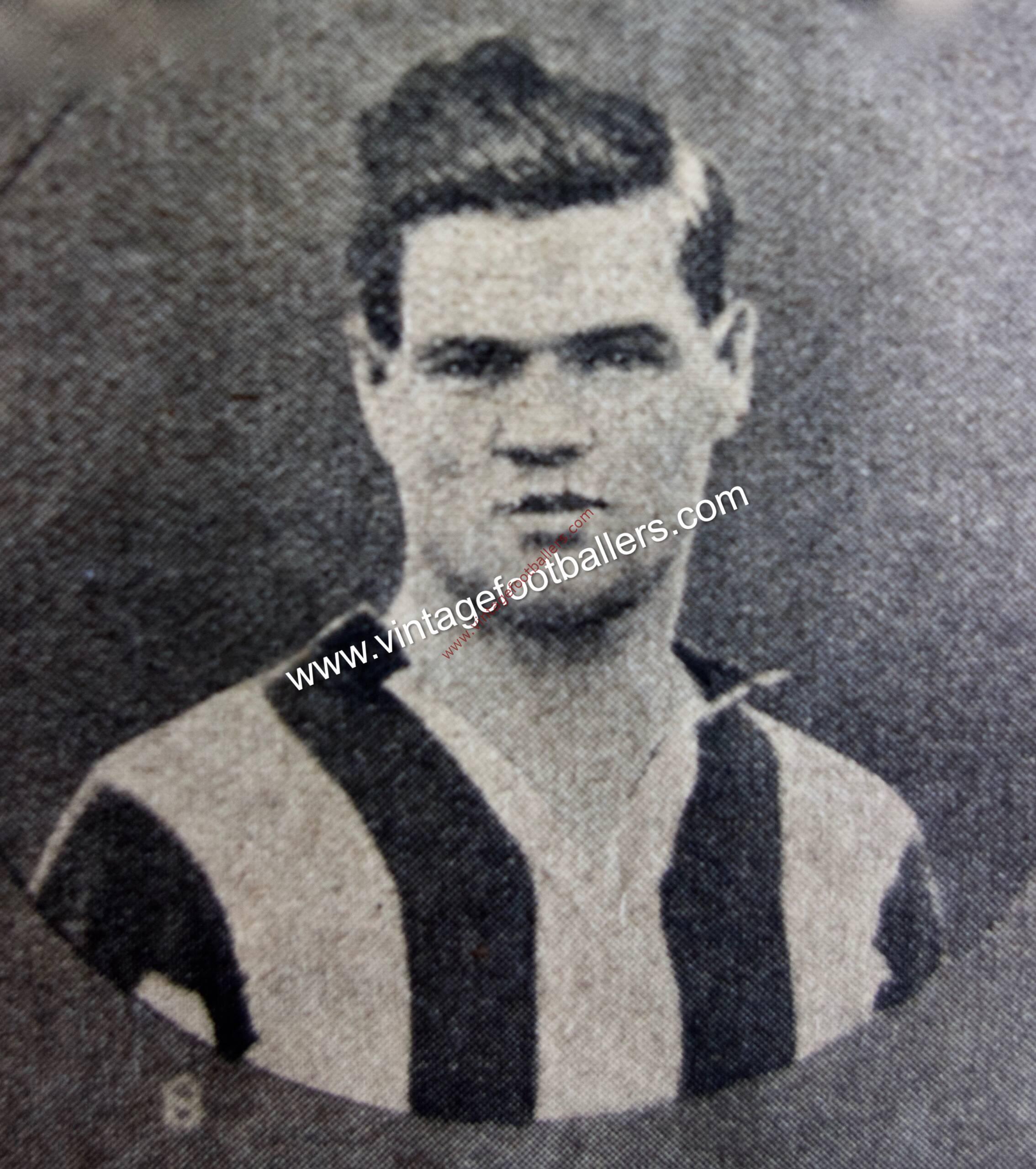 Charlton Stan Image 2 Exeter City 1924 - Vintage Footballers