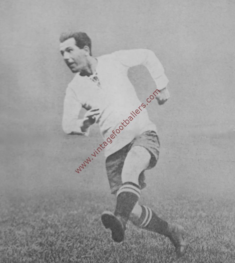 Vizard Ted Image 9 Bolton Wanderers 1924 - Vintage Footballers