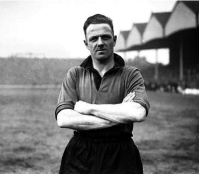 Lowton Wilf Image 2 Wolverhampton Wanderers 1933 - Vintage Footballers