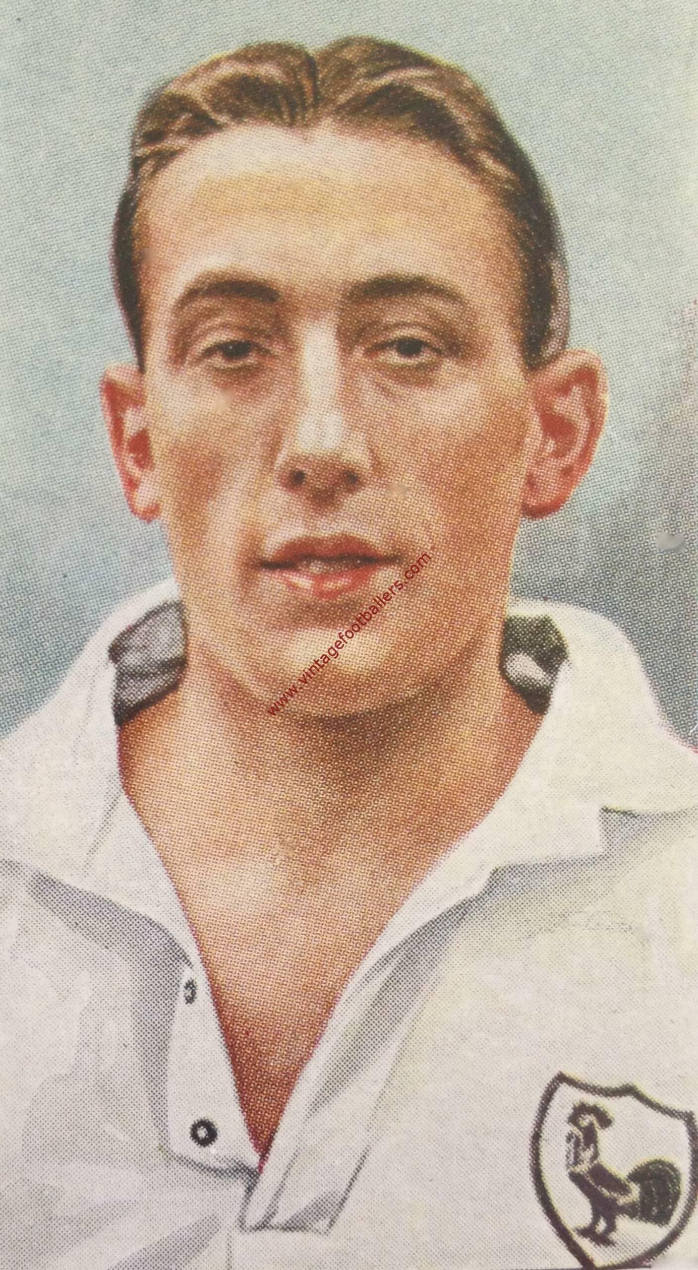 Rowe Arthur Image 3 Tottenham Hotspur 1935 - Vintage Footballers