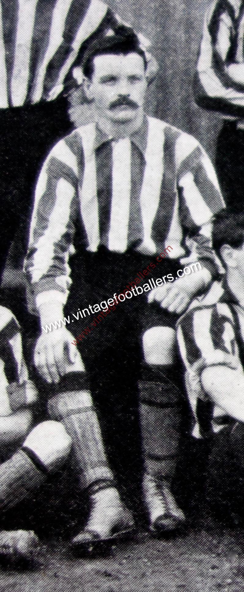 Spiers Daniel Image 1 Reading 1895 - Vintage Footballers