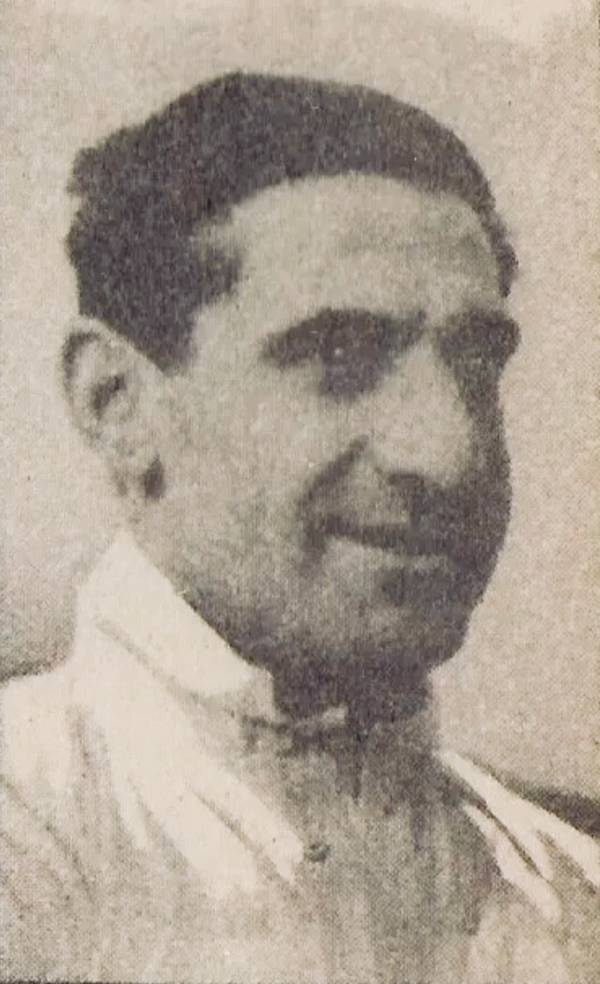 Bacuzzi Joe Image 3 Fulham 1948 - Vintage Footballers