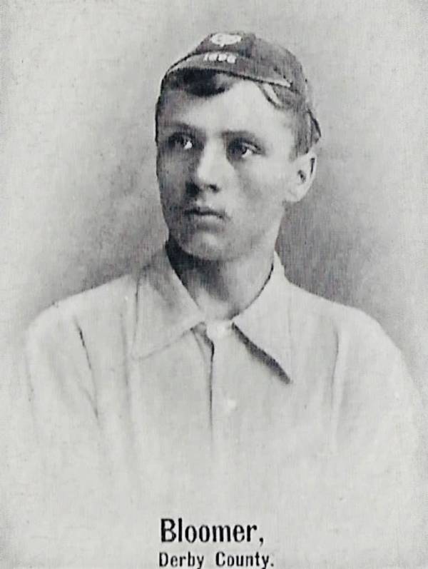 Bloomer Steve Image 5 Derby County 1896 - Vintage Footballers