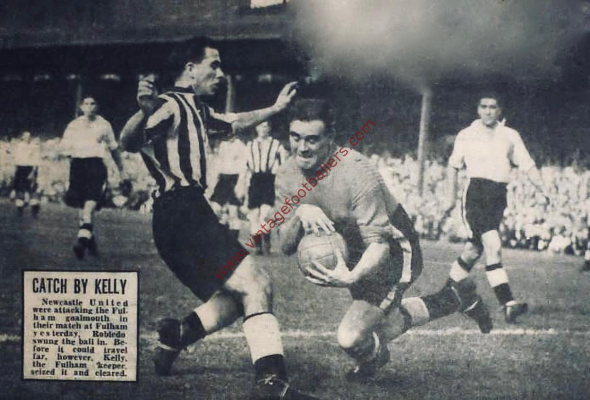 Kelly Hugh Image 1 Fulham 1949 - Vintage Footballers