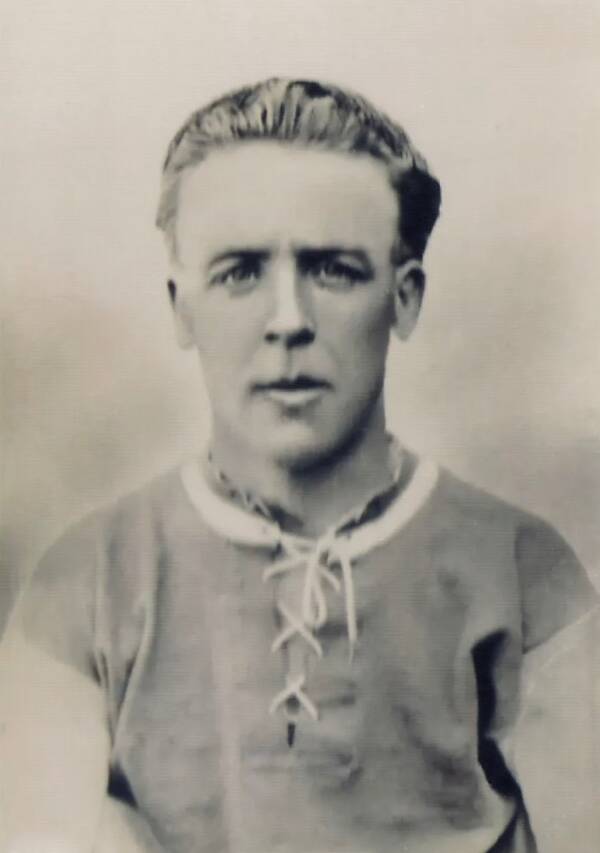 Tom Cooper - Vintage Footballers