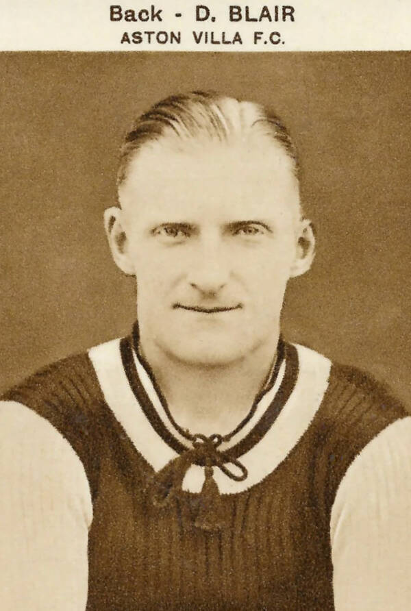 Blair Danny Image 8 Aston Villa 1933 - Vintage Footballers