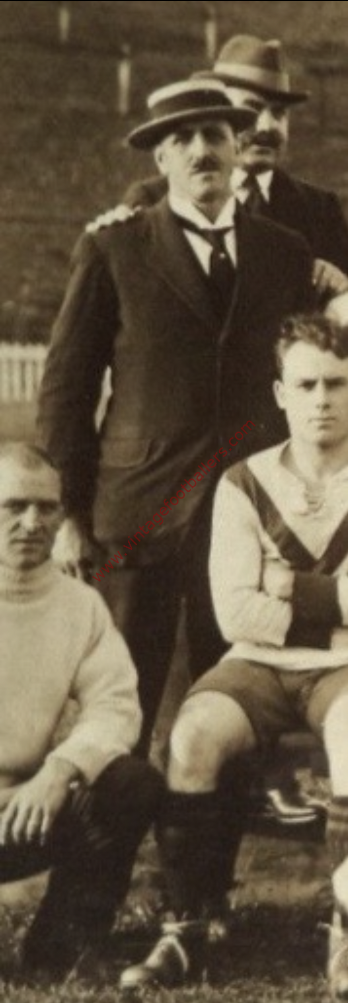 Holmes Billy Image 1 Clapton Orient Manager 1920 - Vintage Footballers