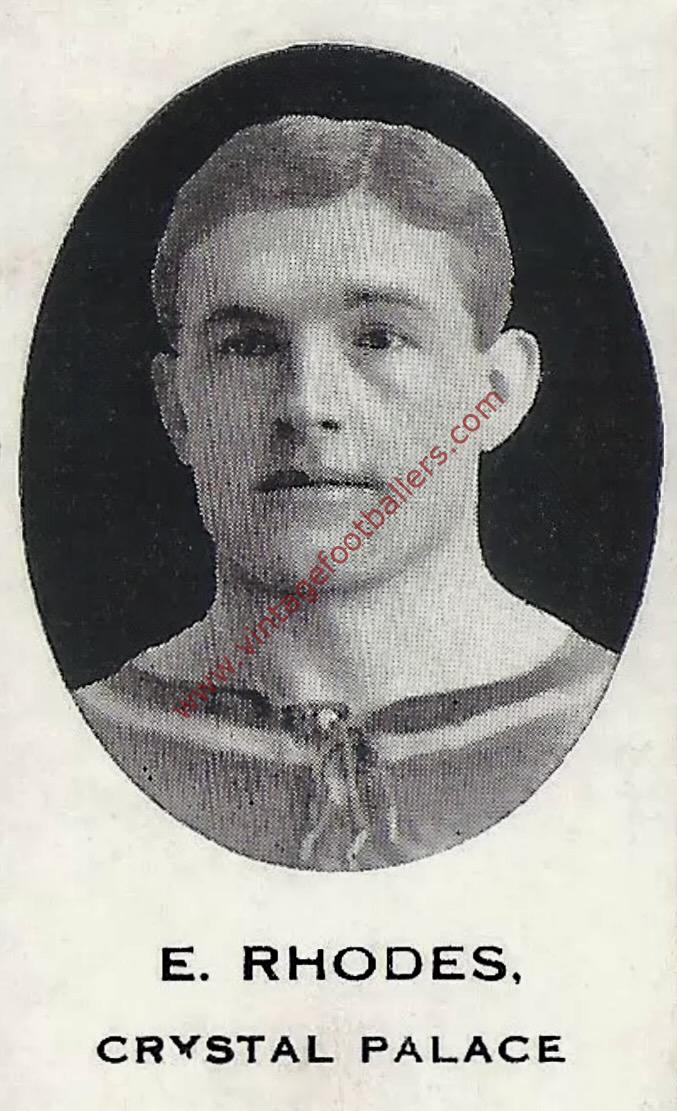 Rhodes Ernie Image 1 Crystal Palace 1913 - Vintage Footballers